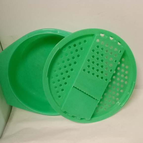 Tupperware | Kitchen | Vintage Tupperware Cheese Grater Bowl | Poshmark